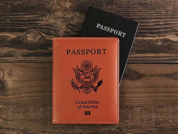 Handmade Personalized Leather Passport Wallet | Gadgetsin